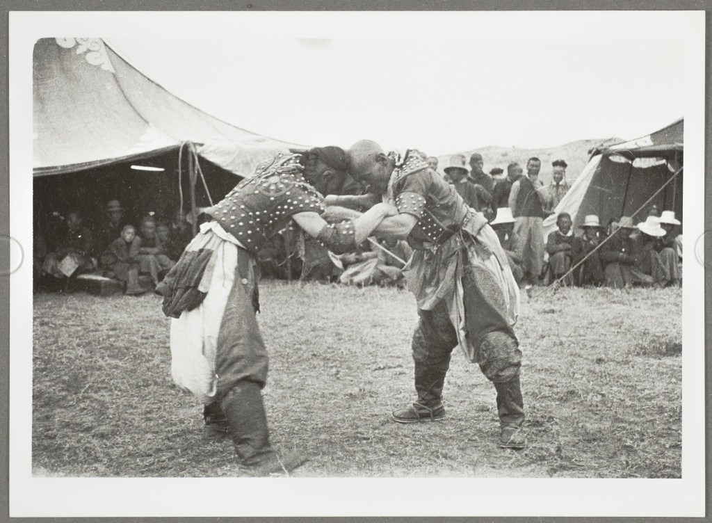 Wrestling pictures from the late Ching Dynasty | The Tai Chi Notebook